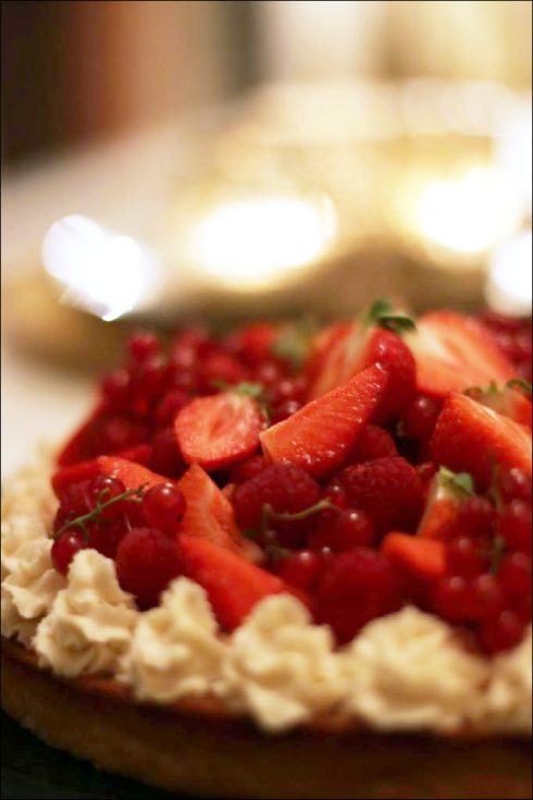 Gâteau d’anniversaire aux fruits rouges
