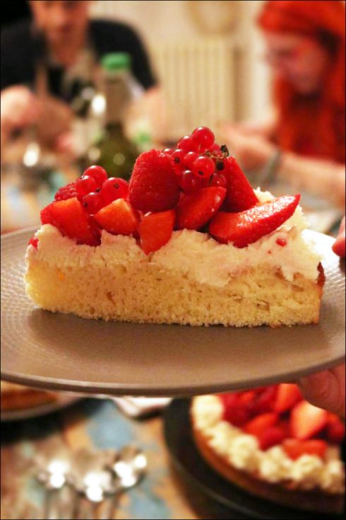Gâteau d’anniversaire aux fruits rouges